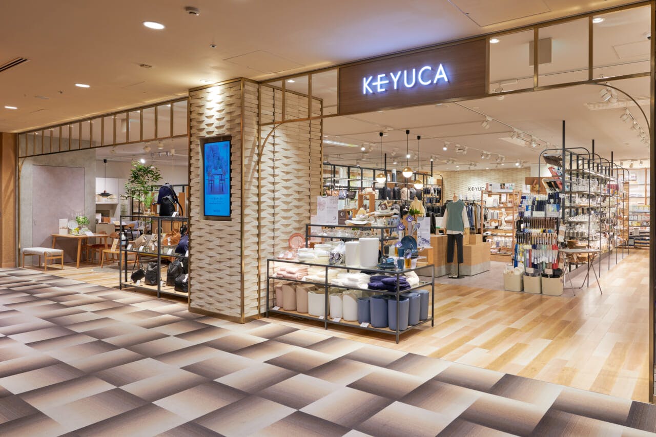 生活雑貨KEYUCAのアパレル好調、構成比15％に！ 什器販売祖業の河淳が成功できる理由 _流通・小売業界 ニュースサイト【ダイヤモンド・チェーンストアオンライン】